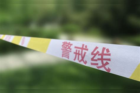 浙江海宁一临时工棚发生爆燃事故，致5人死亡