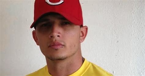 Nwk To Mia Mma Fighter Fends Off Four Home Intruders Killing One