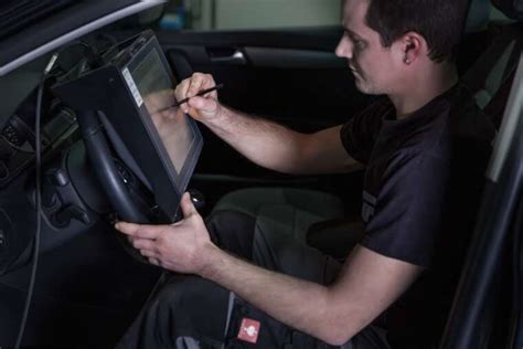 Fahrzeugdiagnose TP Automobil Manufaktur GmbH