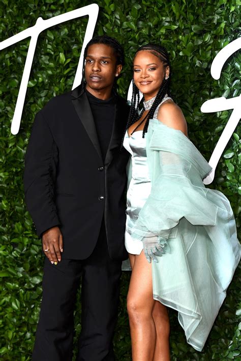 Rihanna Sexy Big Boobs Hot Celebs Home