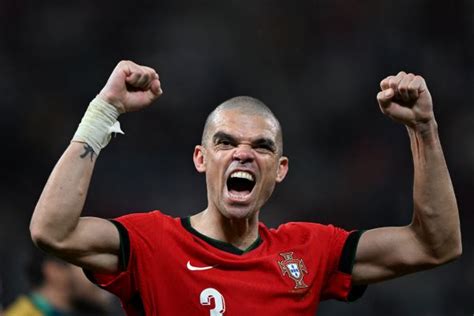 Pepe Tras Vencer A La Republica Checa Mantuvi Ramos Nuestra Identidad