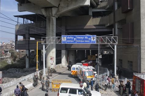 Man Dies In Gokulpuri Metro Station Wall Collapse In Delhi Nation