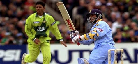 जब Loc में सेना पाकिस्तान को मुंहतोड़ जवाब दे रही थी और World Cup में