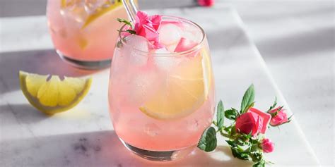 Rosé Cider And Gin Come Together In This Gorgeous Pink Cocktail Recipe