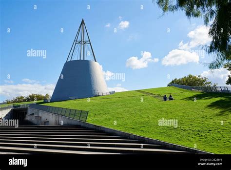 University Library Of Delft University Of Technology TU Delft Stock