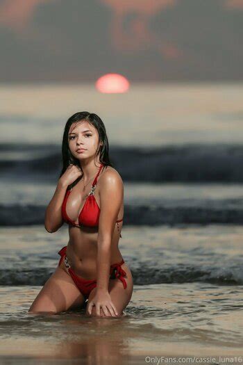 Cassie Luna Cassieluna16 Cassieluna16 Nude Leaks Onlyfans Fapsea