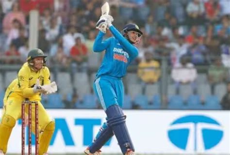 Highlights Ind Vs Aus Women 1st T20i Cricket Score Smriti Shafali