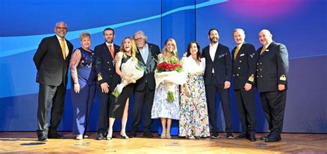 Carnival Cruise Line Christens New Flagship Carnival Celebration