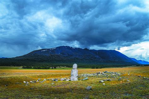 Түүх Археологийн дурсгалууд Facebook