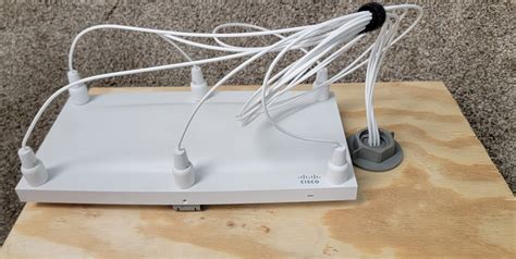 meraki mr46e with ma mnt ant 3 mounted onebyte tech blog