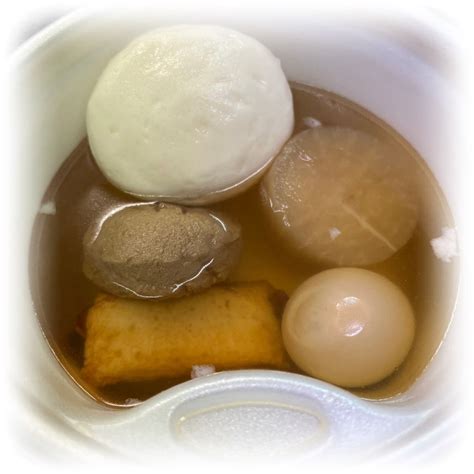 セブンイレブン【セブンの初おでんで軽くプシュ～♪】 今日は、なにを食べようっかな