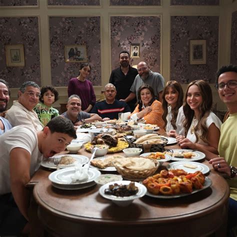 5 مشاهد تصدرت الحلقة الأخيرة من موضوع عائلي 3 مجلة هي