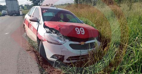 Se Accidenta Pareja De Huejutlenses Noticias De Hidalgo Zunoticia