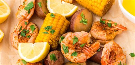 Easy Crock Pot Shrimp Boil