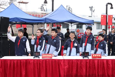 杨浦区举办“3·5”学雷锋活动