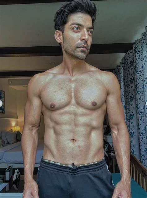 Gurmeet Chaudhary Net Worth 2025 Has Over 48 Million Followers On