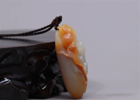 Chinese Huanglong Jade Pendant W Mice And Ruyi Gem