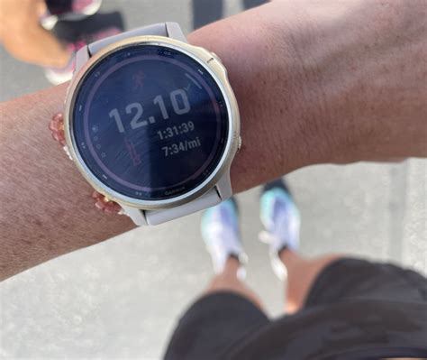 The Hungry Runner Girl It S Rude To Count People As You Pass Them Out Loud