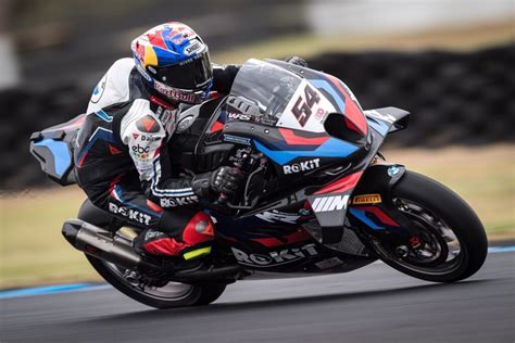 Sbk Gp Barcelone Fp1 Razgatlioglu Termine Devant Tout Le Monde