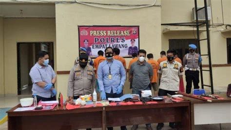 Tersangka Dikenakan Pasal Berbeda