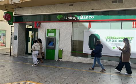 Se cae el servicio de banca electrónica de Unicaja dejando a numerosos