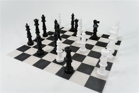 Jeux de plateau apprendre à jouer aux échecs facilement