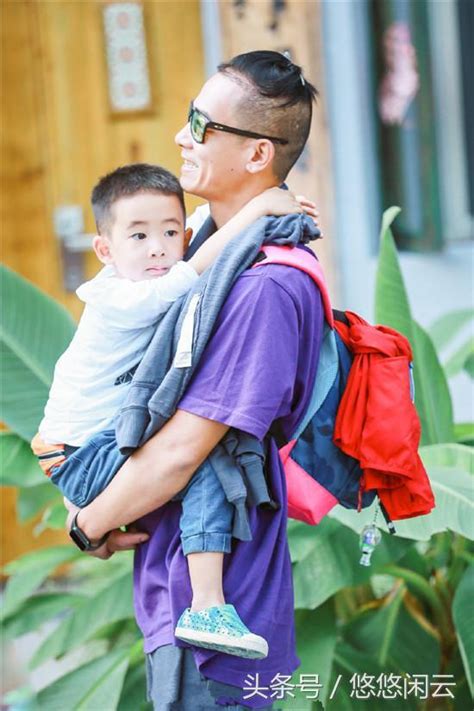 陈小春儿子为小泡芙吃醋笑翻网友：应采儿不生女儿太英明