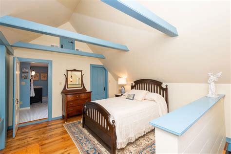 Massachusetts Period Home From 1680s Asks 12m