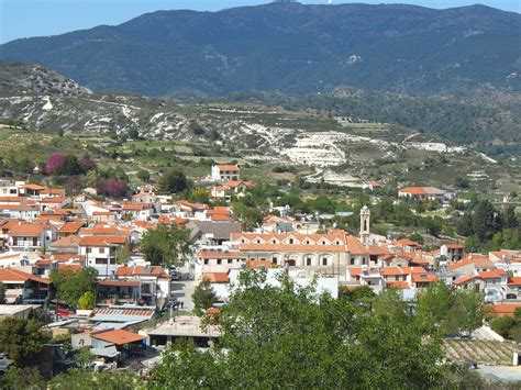 Troodos Mountains, Cyprus holiday accommodation: short-term house ...