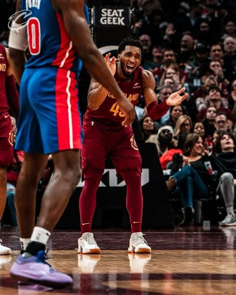 米切尔45分骑士力克活塞 热火力克国王止7连败nba新浪竞技风暴新浪网