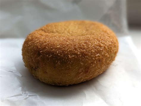 セブンイレブンのレジ横商品「魯珈監修スパイスチキンカレーパン」を食べてみた感想 Syokubun