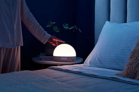 Customer Reviews Hatch Restore Sound Machine Smart Light And Sleep Sounds White Hbr4100 Best Buy