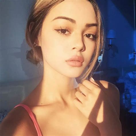 Lily Maymac