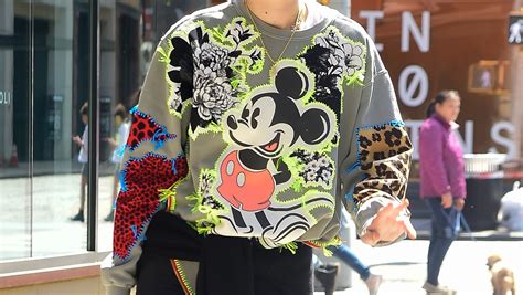 4 Easy Steps To Diy Your Own Trendy Patchwork Clothes