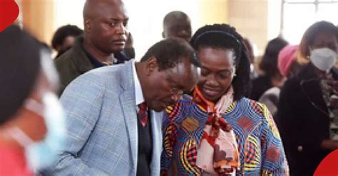 Karua Amsuta Kalonzo Kwa Kutilia Shaka Uwezo Wake Wa Kumrithi Raila