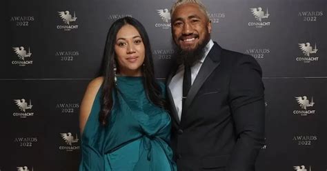 Bundee Aki And Wife Celebrate Birth Of Baby Girl Using Dining Room