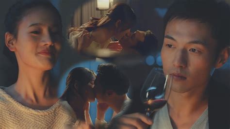 【速看】霸總心事重重獨自醉酒，灰姑娘陪他喝酒逗他開心，他忍不住吻了她【爱在天摇地动时 Undercover Affair】 Youtube