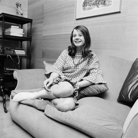 Sarah Miles Feet