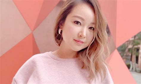 Charlet Chung Bio、家族、キャリア、ボーイフレンド、純資産、測定 俳優