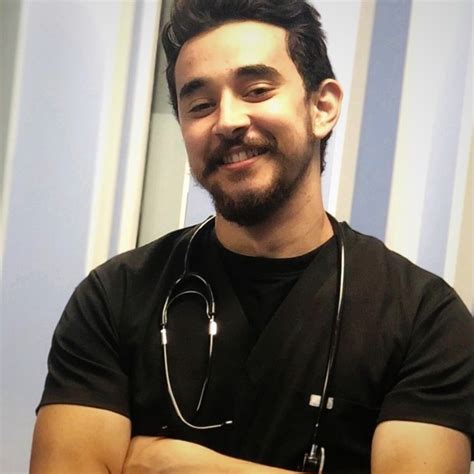 Amine El Yousfi Infirmier En Anesthesie Et Reanimation Chu Mohammed