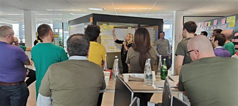 Coach Agile Et Scale Amina Bourguiba