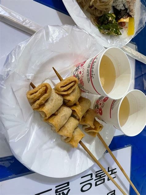 광장시장ㅡ누드김밥 잡채 할머니순대 푸드 캐시피드