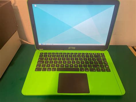 pi top v2 laptop modułowy z raspberry pi 3b 16gb komplet