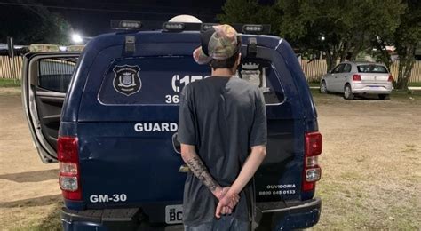 Jovem Ameaça Mãe E Padrasto E é Preso Pela Gma O Popular Do Paraná