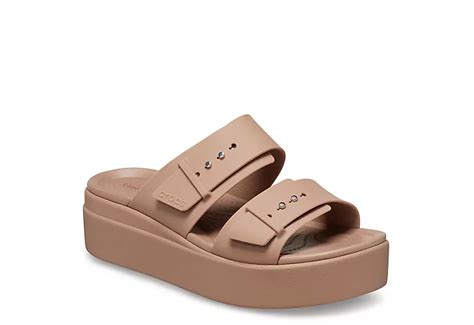 Latte Crocs Womens Brooklyn Buckle Low Wedge Sandal Rack Room Shoes