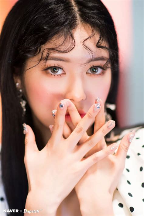 Momolands Jane Thumbs Up Music Video Shoot By Naver X Dis