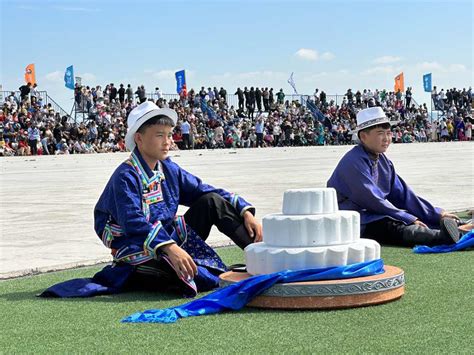 西里尔文首页 Монгол 央视网