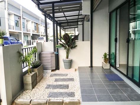 จัดสวนสวย ออกแบบตกแต่งและจัดสวน ในรูปแบบต่างๆ จัดสวนหน้าบ้านทาวน์เฮ้าส์ 1 4x3 เมตร ทำด้วยใจทำ