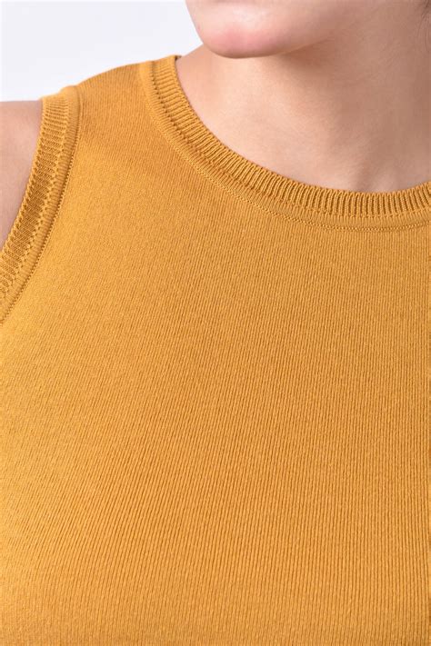 تاپ بافت ساده زنانه فروشگاه اینترنتی بادی اسپینر