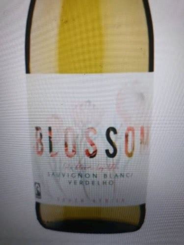 Imbuko Blossom Foundation Sauvignon Blanc Verdelho Vivino US